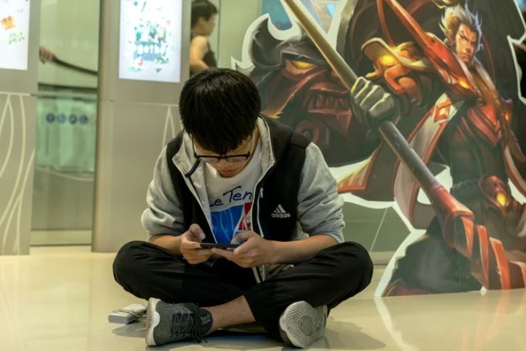 Tencent mất 43 tỉ đô la vốn hóa sau yêu cầu hạn chế game ‘tốn tiền’ quá ...