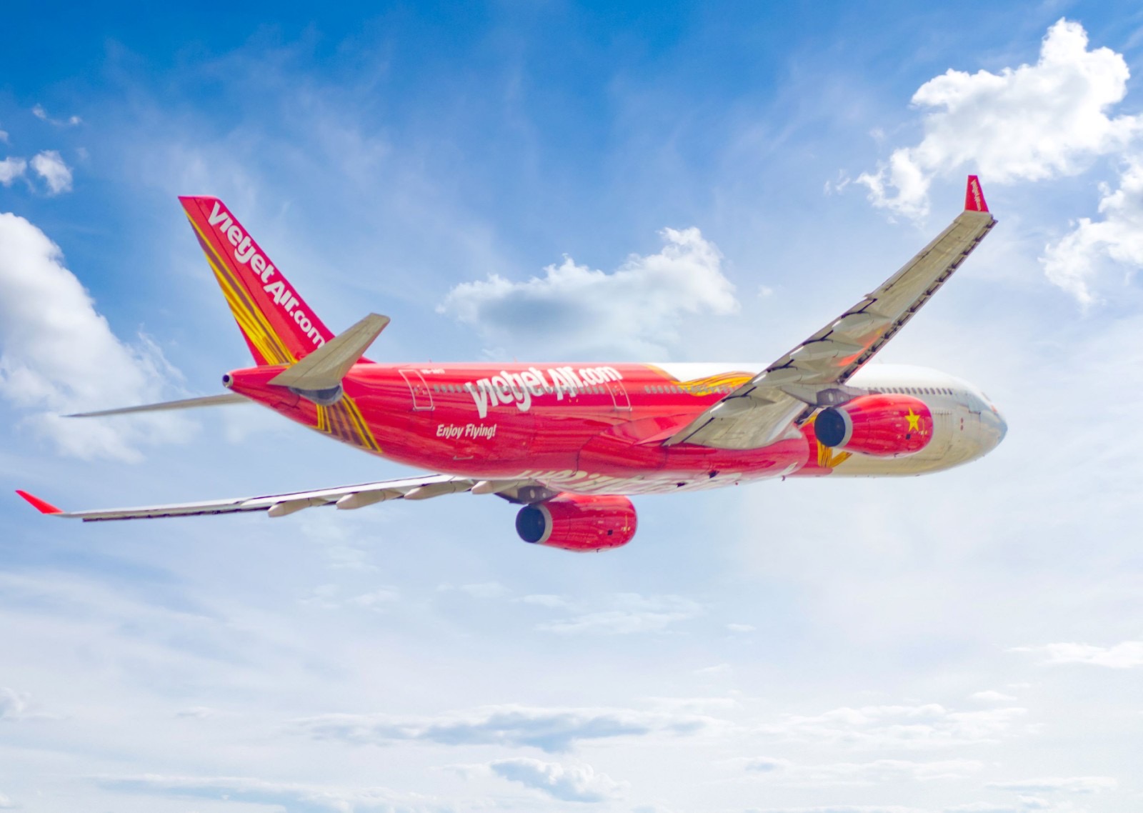 Vietjet tăng thêm 1,4 triệu vé phục vụ cao điểm hè - Tạp chí Kinh tế ...
