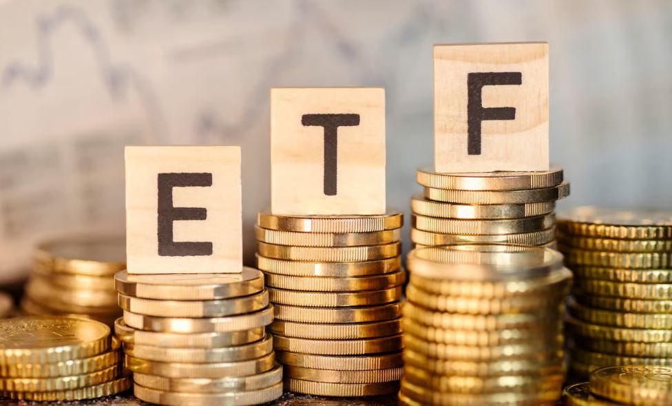 Dòng tiền chảy vào các quỹ ETF vàng mạnh nhất kể từ Covid-19 - Tạp chí Kinh tế Sài Gòn